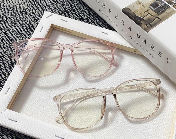 clear specs, Women's Fashion, Watches & Accessories, Sunglasses ...