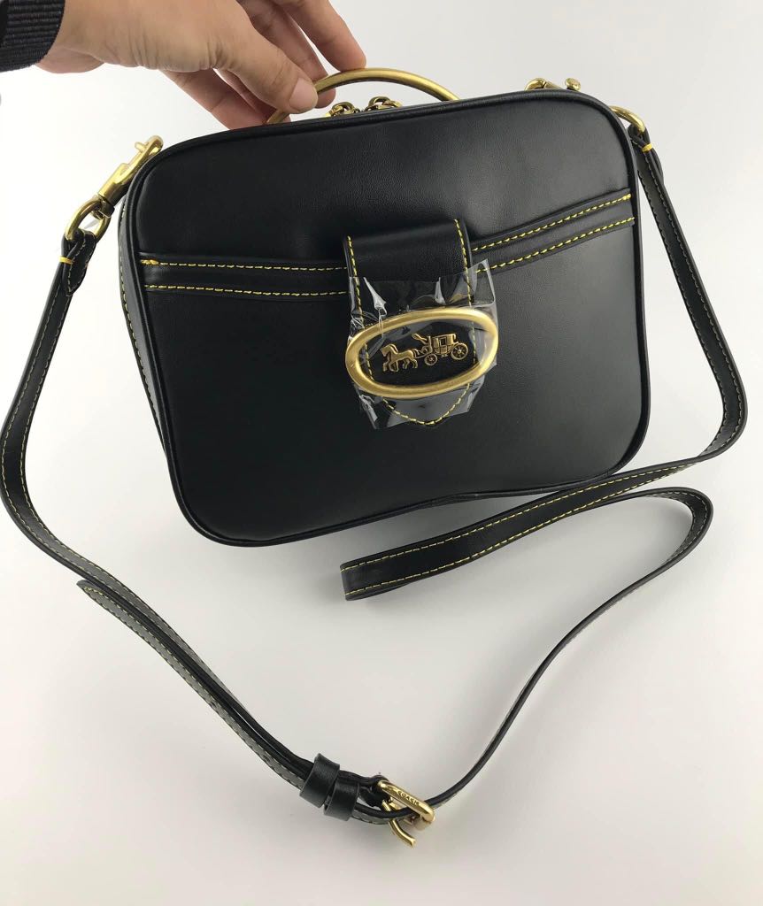 Coach Riley Lunchbox Bag (Black), Women's Fashion, Bags & Wallets ...