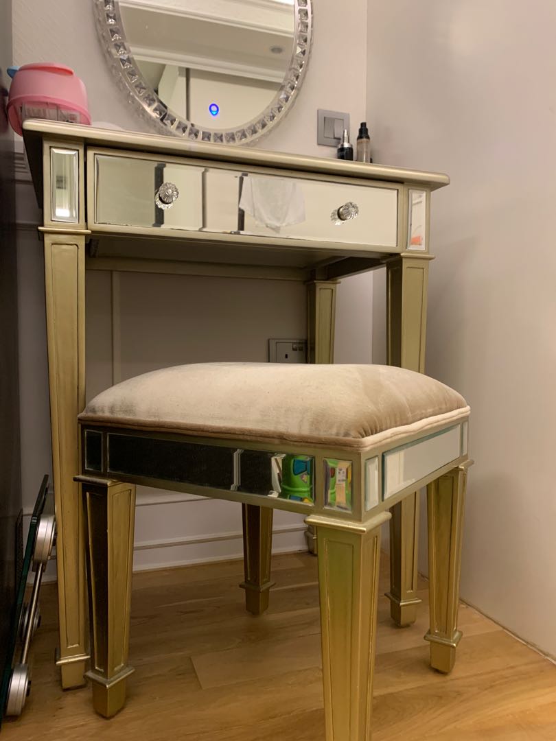 Dressing table, Furniture & Home Living, Furniture, Tables & Sets on ...