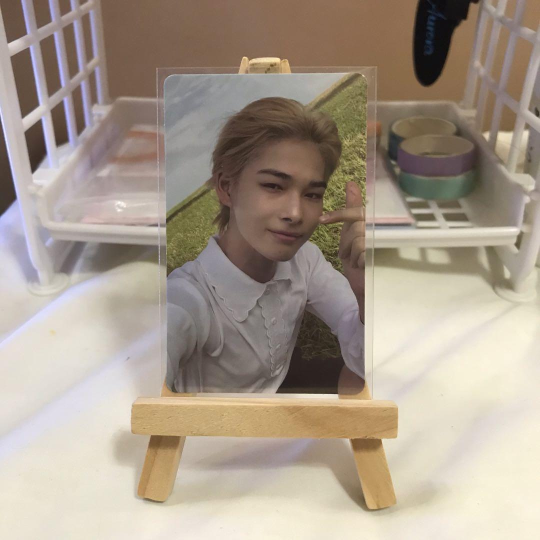 ENHYPEN Ni-ki Yet Selca Photocard | wts lfb niki pc answer d:a, Hobbies ...