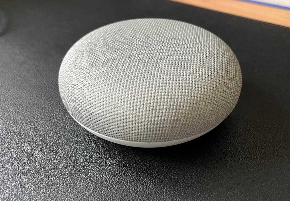 Google Home Mini (1st gen) (Chalk), TV & Home Appliances, TV ...