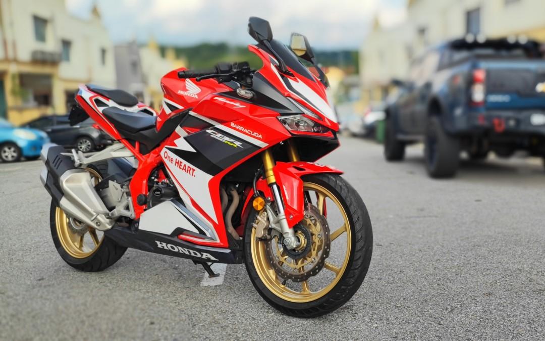 Honda CBR 250RR RED 2021 250r 7k km, Motorbikes on Carousell