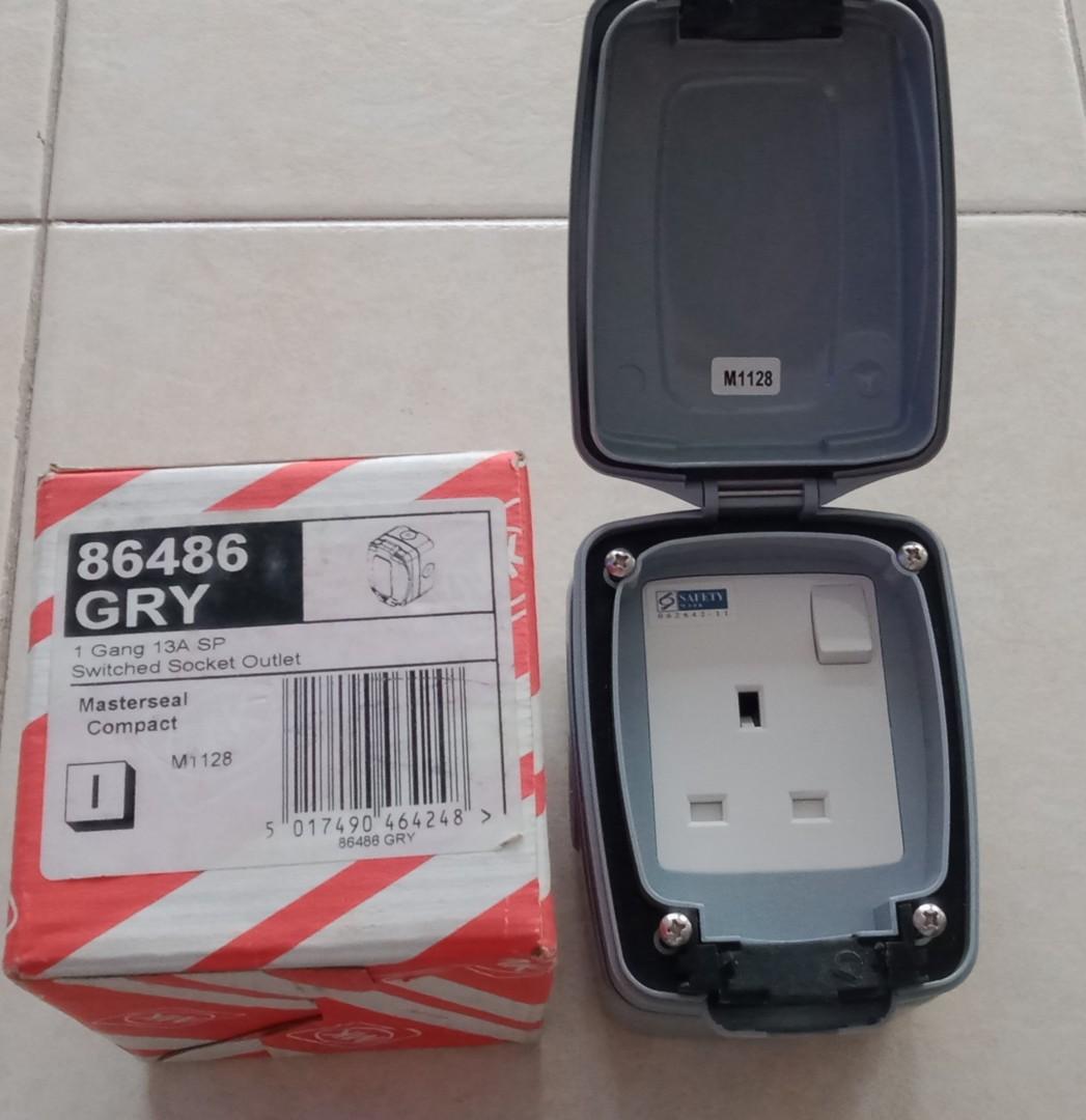 MK 86486 GRY 1 G,13A SP switched socket Outlet., Everything Else on ...