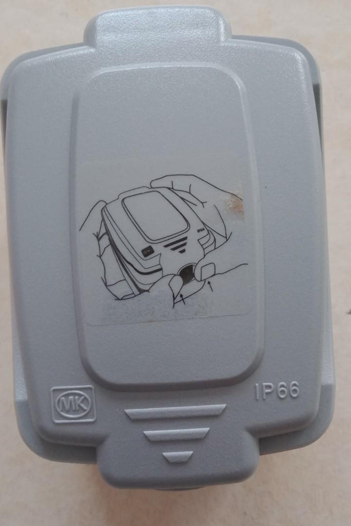 MK 86486 GRY 1 G,13A SP switched socket Outlet., Everything Else on ...