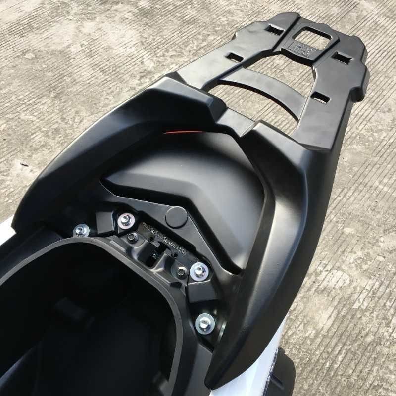 Nmax rear bracket + box, Motorcycles, Motorcycle Accessories on Carousell