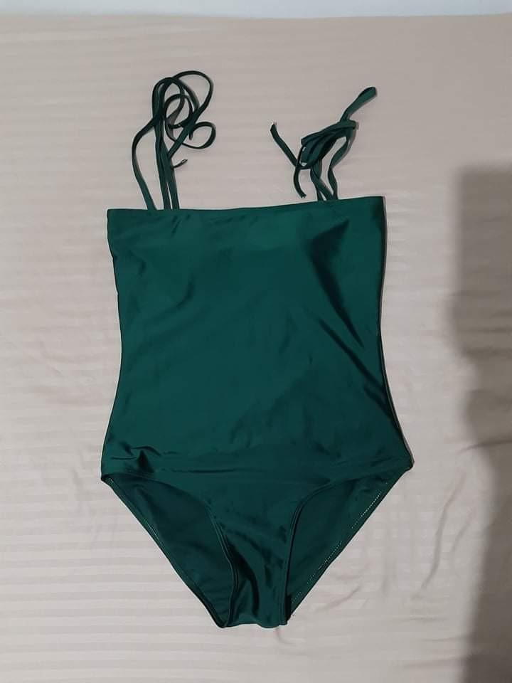 One-piece Emerald Green Swimsuit, Women's Fashion, Swimwear, Bikinis ...