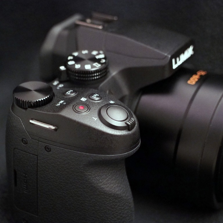 Panasonic Lumix FZ300 all in one digital camera / 樂聲 DMC-FZ300 數碼相機, 攝影 ...