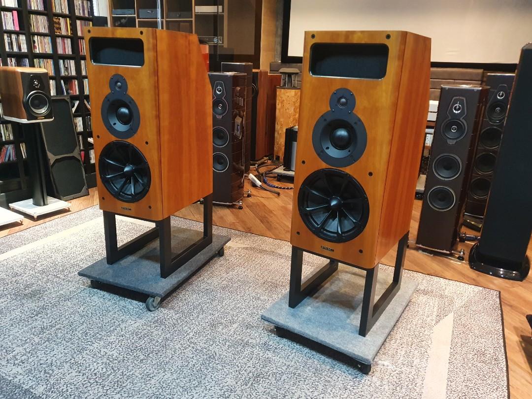 PMC MB2i speaker with matching stand, Audio, Soundbars, Speakers ...