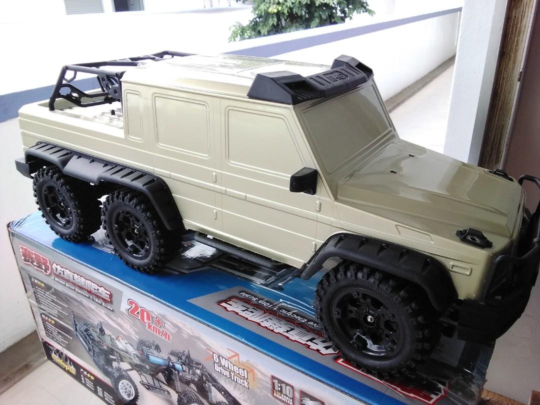 1/10 RC 6X6 Drive Crawler Truck with motor, servo. No radio, Hobbies ...