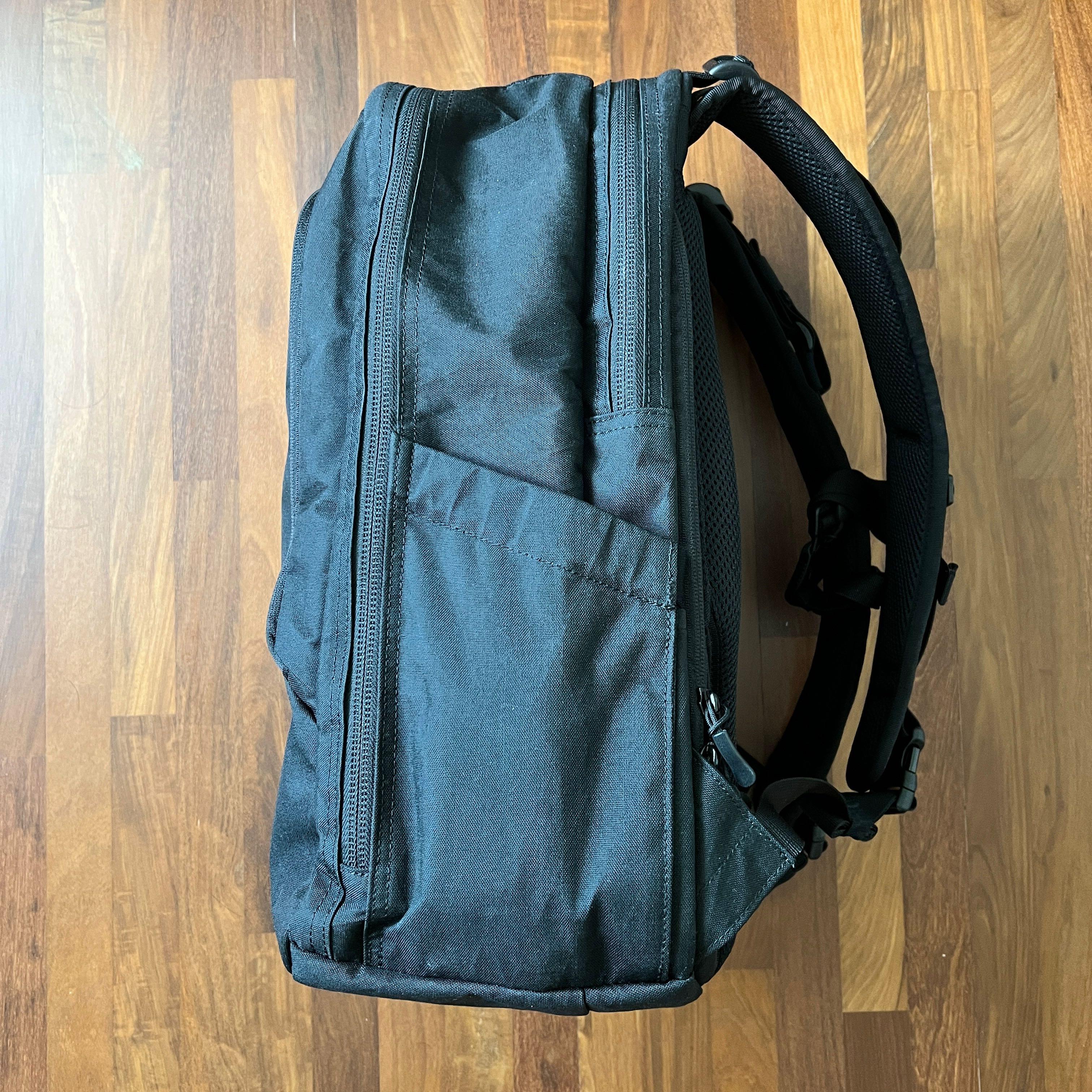 Alpha One Niner Carryology Stealth Cobra Backpack, Men's Fashion, Bags ...