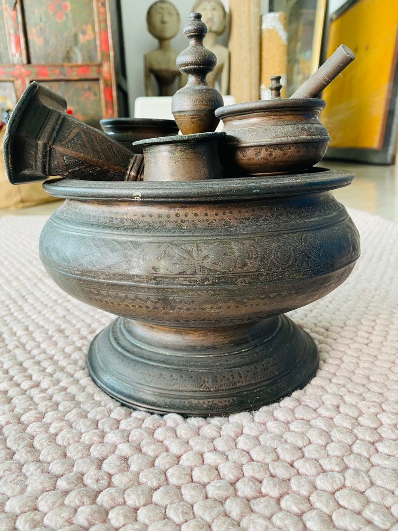 Antique betel box set, Everything Else on Carousell