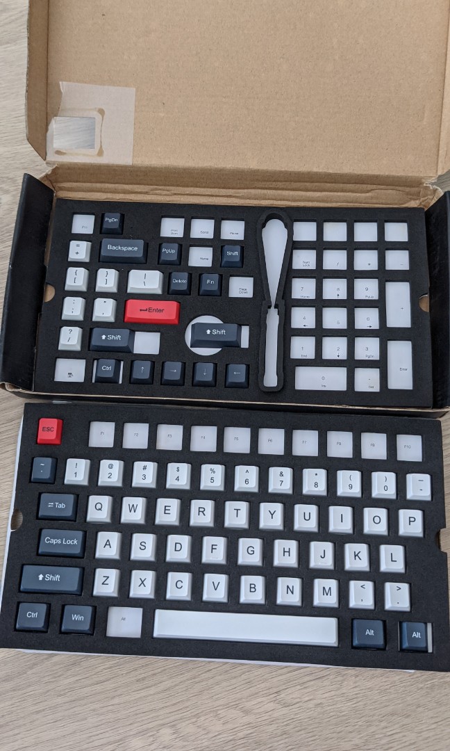 Generic 70-key keycaps, Computers & Tech, Parts & Accessories, Computer ...