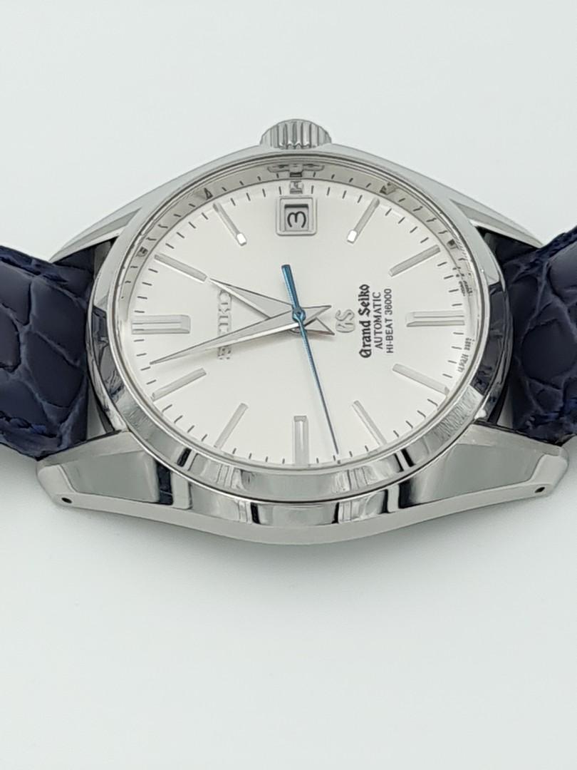Grand Seiko SBGH001, Luxury, Watches on Carousell