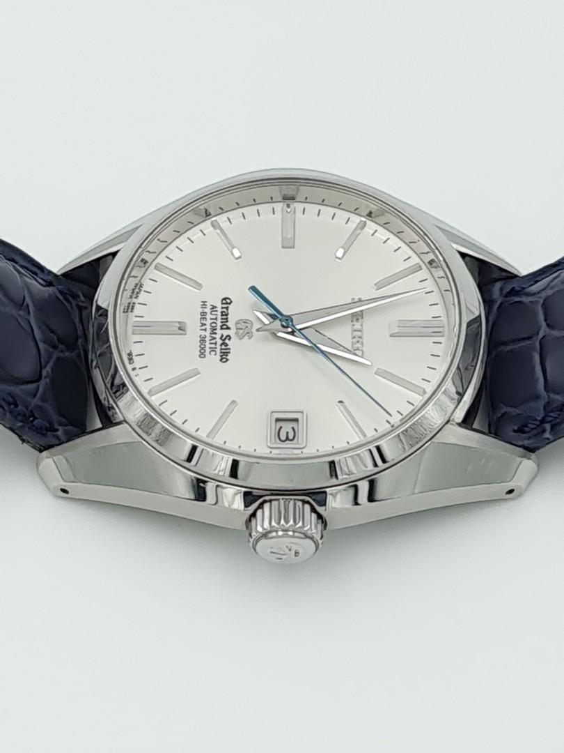 Grand Seiko SBGH001, Luxury, Watches on Carousell