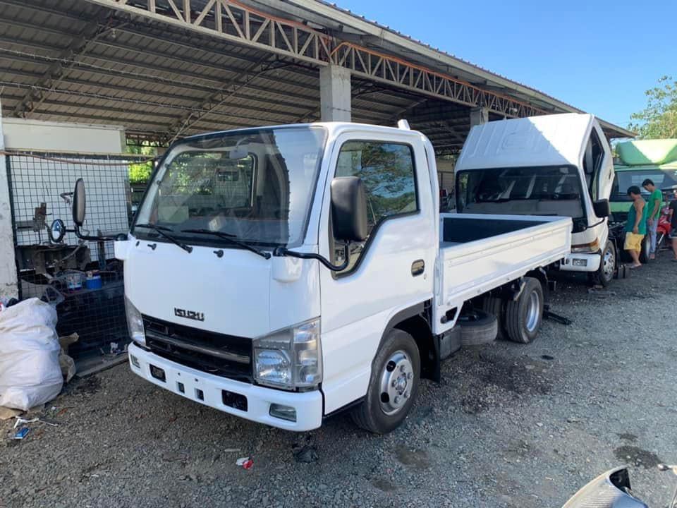 Isuzu Elf 10ft Dropside N-Series 2022 yr model, Special Vehicles, Heavy ...