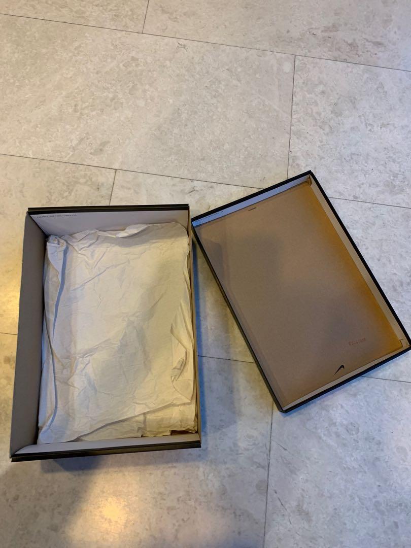 Nike Air Jordan 1 box, Men's Fashion, Footwear, Sneakers on Carousell