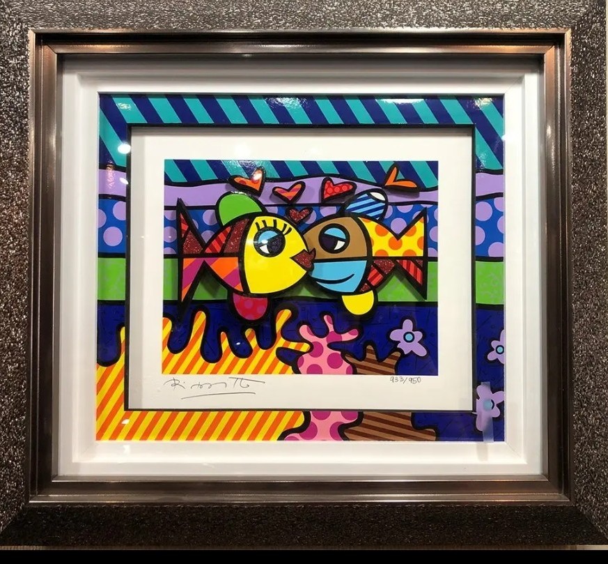 Romero Britto kissing fish, Hobbies & Toys, Stationery & Craft, Art ...