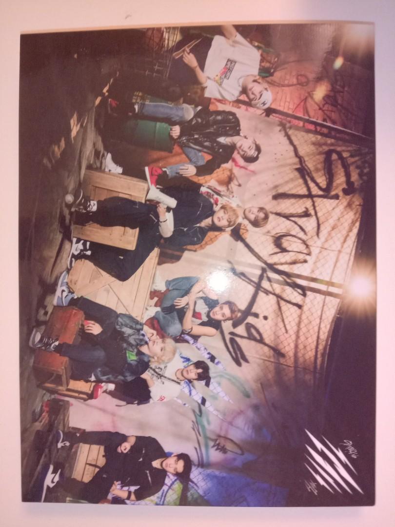 wts stray kids skz scars japan album, Hobbies & Toys, Memorabilia ...