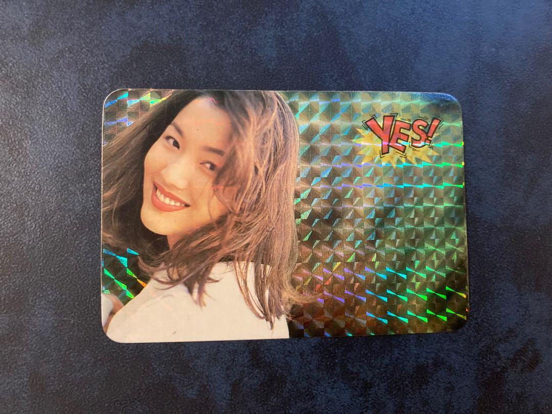 經典絕版 閃卡 Yes Card 鄭秀文 Sammi Cheng 閃咭 C1, 興趣及遊戲, 收藏品及紀念品, 明星周邊 - Carousell