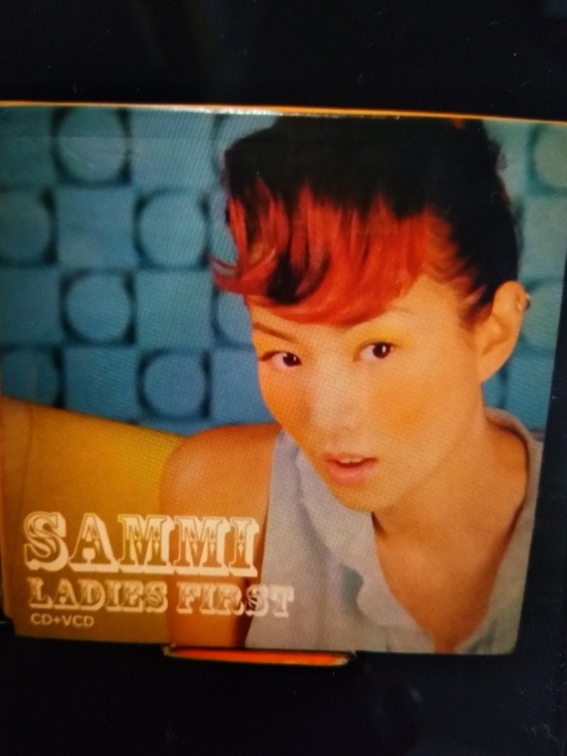 鄭秀文 LADIES FIRST CD+VCD, 興趣及遊戲, 音樂樂器 & 配件, 音樂與媒體 - CD 及 DVD - Carousell