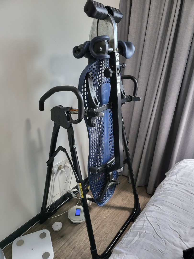 Aibi inversion table, Sports Equipment, Exercise & Fitness, Toning ...
