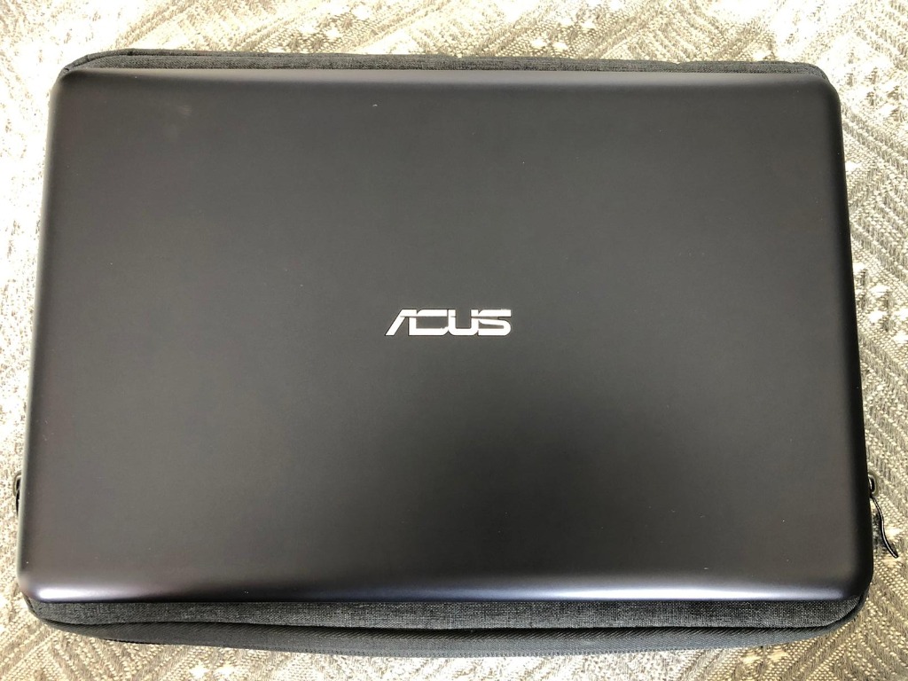 ASUS E202S 11.6 Laptop, Computers & Tech, Laptops & Notebooks on Carousell