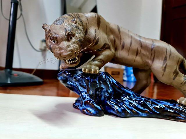 Ceramic Tiger Table Top Statue, Furniture & Home Living, Home Decor ...