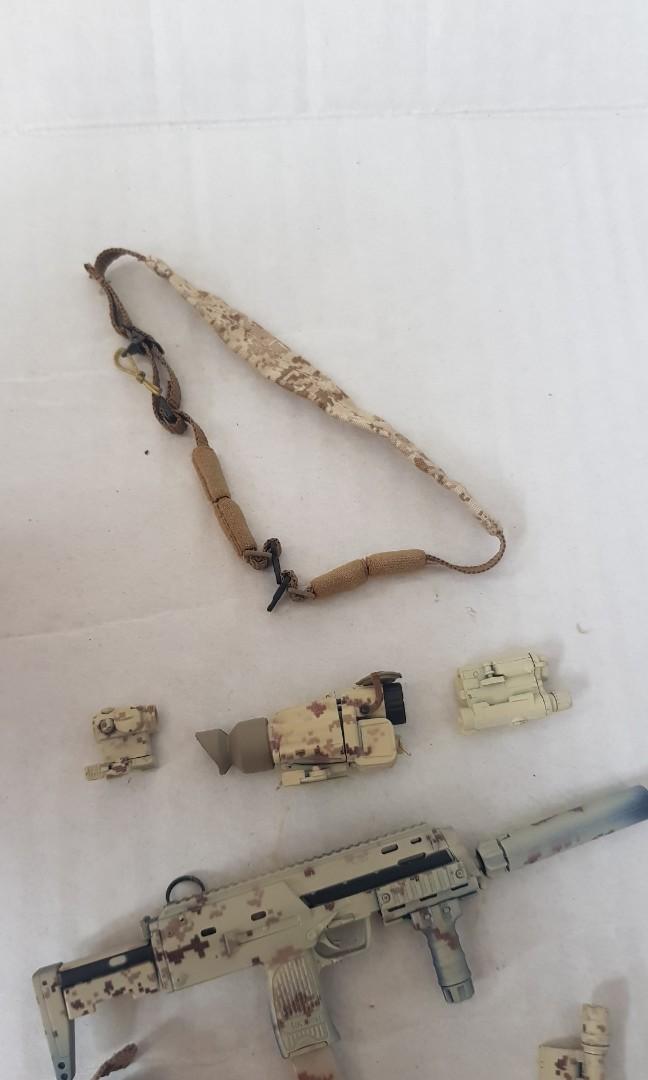 Damtoys 1/6 scale Devgru operation Neptune spear MP7A1 PDW WITH RIS ...