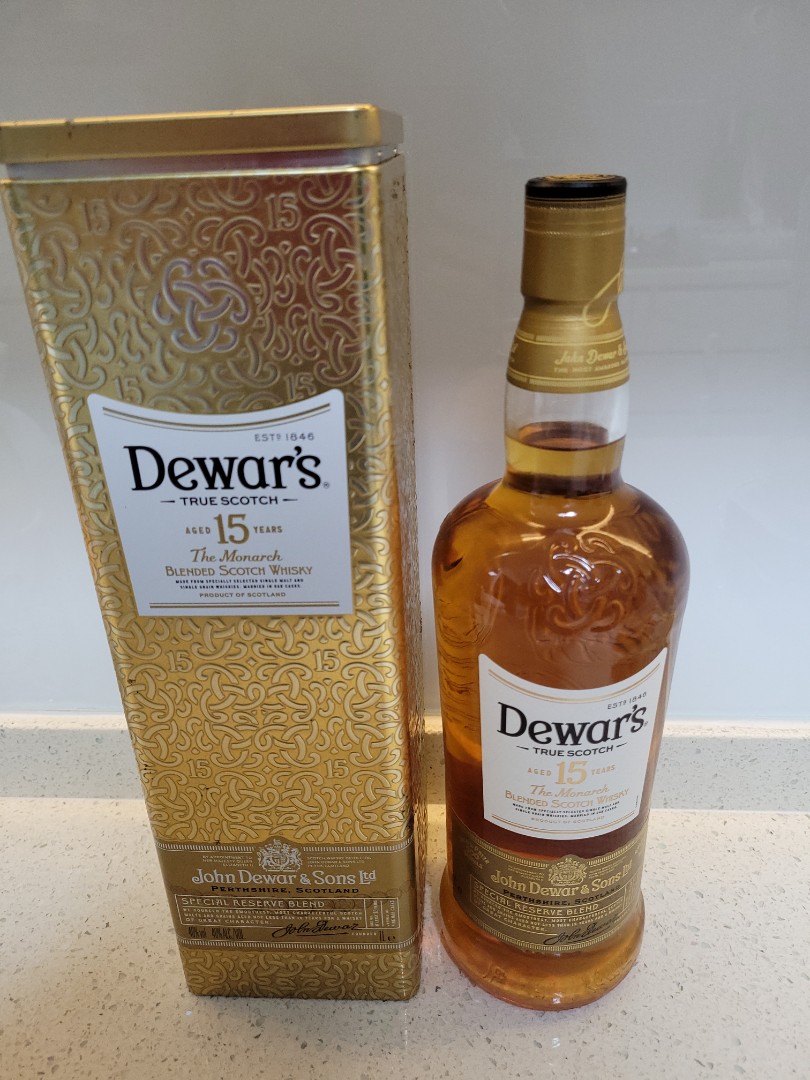 Dewar's 15 years blended Scotch Whisky, Food & Drinks, Alcoholic ...