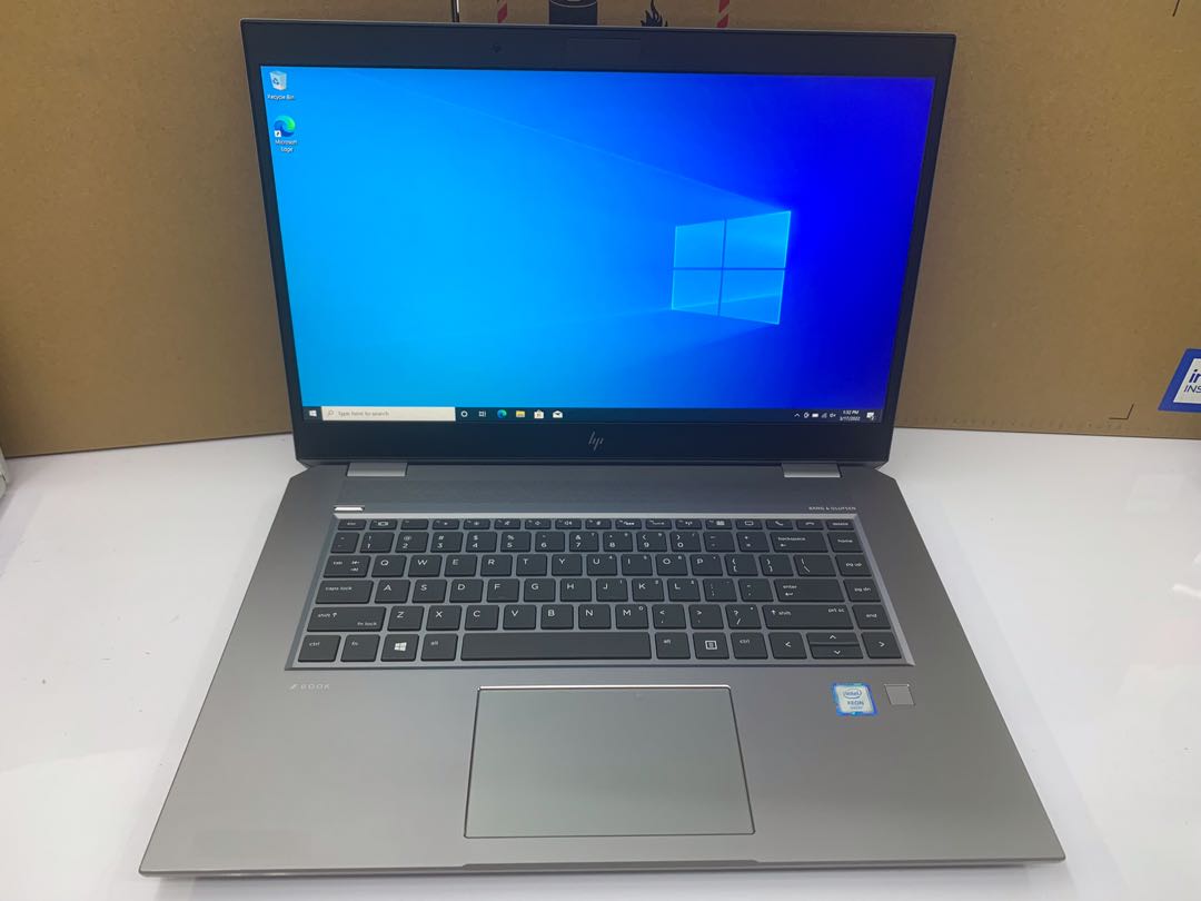 HP ZBook 15 Studio G5 - Intel® Xeon® E-2176M CPU @ 2.7 GHz (12 Core ...