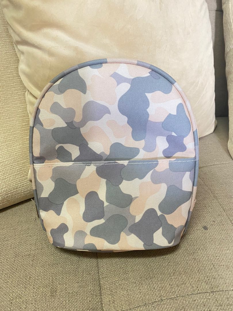 INSULATED BABY POUCH, Babies & Kids, Going Out, Diaper Bags & Wetbags ...