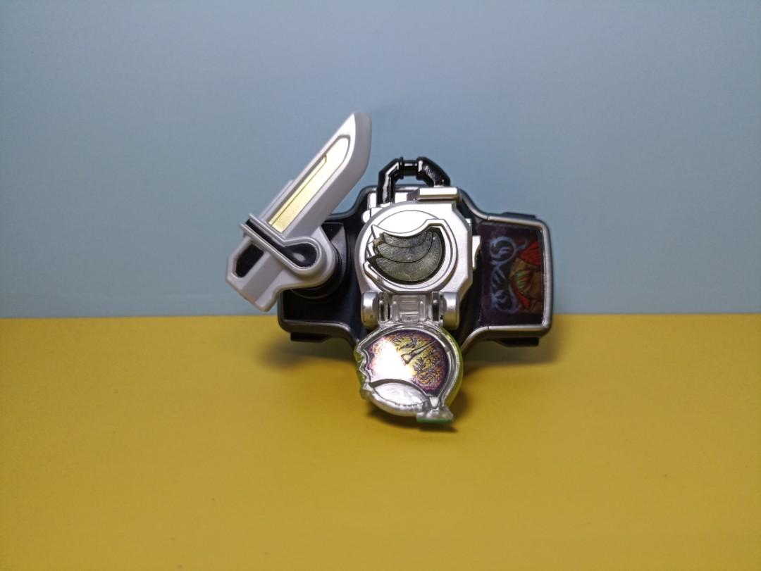 Kamen Rider Gaim Mini Sengoku Driver Banana Arm Candy Toy on Carousell