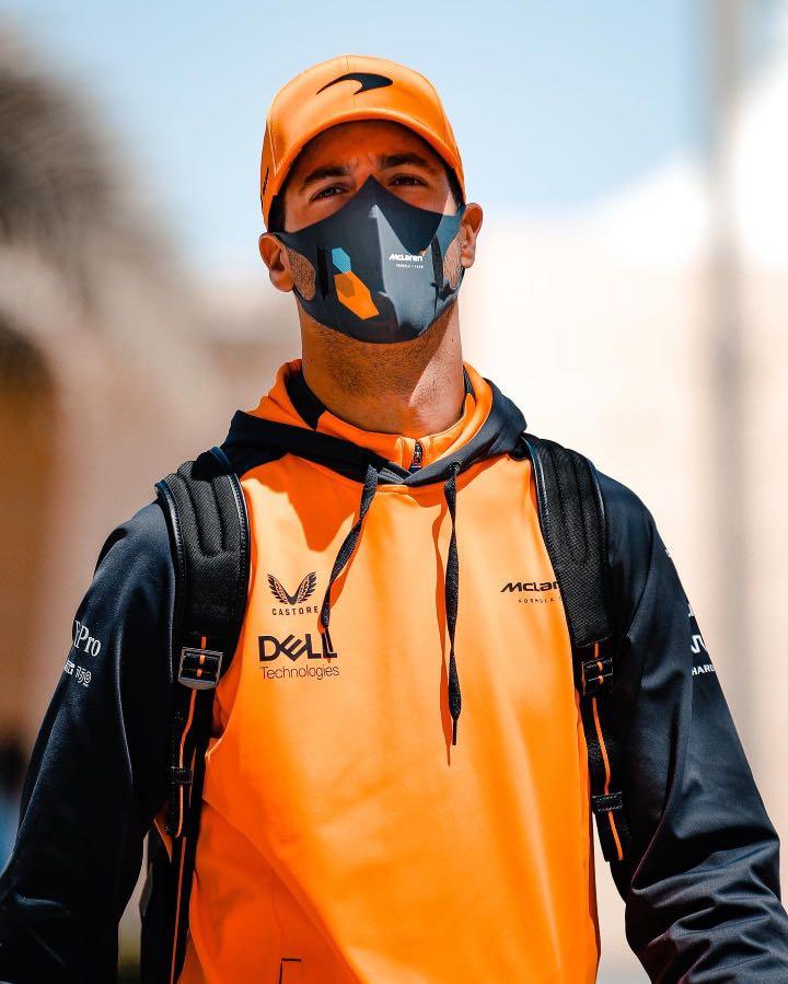 Mclaren F1 Official Team U-Mask 2022 Face Mask, Sports Equipment, Other ...