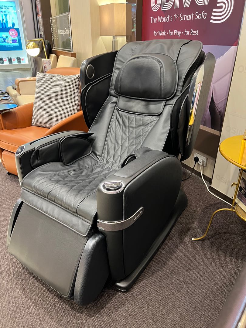 Osim Massage Chair display set, Furniture & Home Living, Furniture ...