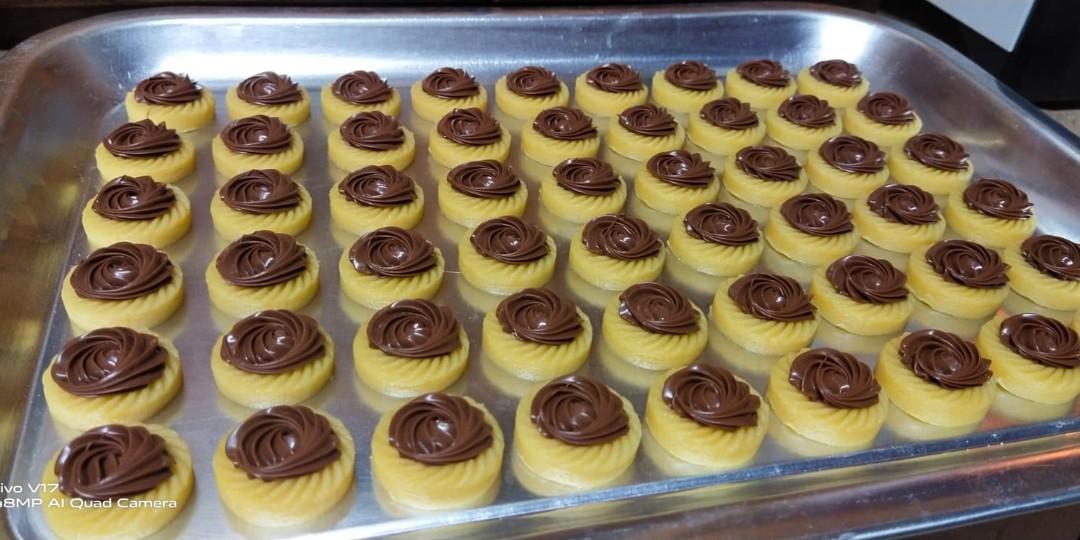 Nutella Tarts & Kuih Raya 2022, Food & Drinks, Homemade Bakes on Carousell