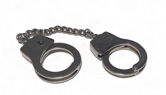 Small Handcuffs, Women's Fashion, Watches & Accessories, Other ...