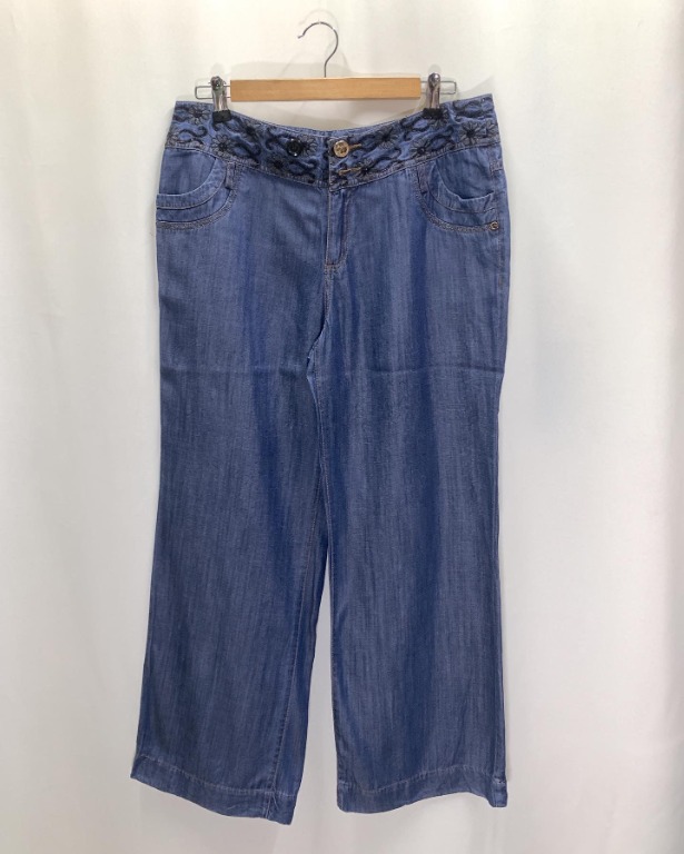 soft denim squarepants, Women's Fashion, Bottoms, Jeans on Carousell