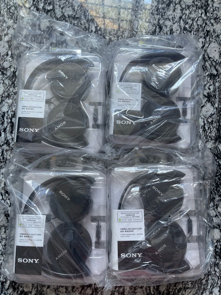 Sony ear Phone, Audio, Headphones & Headsets on Carousell