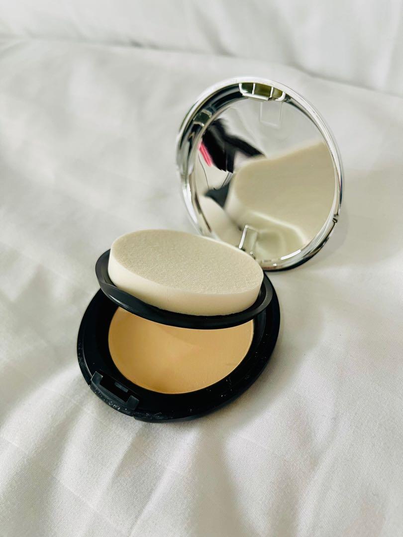 The Body Shop All In One Face Base Compact Powder, Beauty & Personal ...