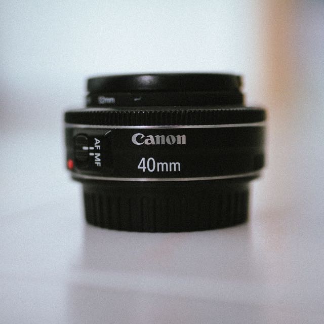 Canon 40mm 2.8 EF lens, Photography, Lens & Kits on Carousell