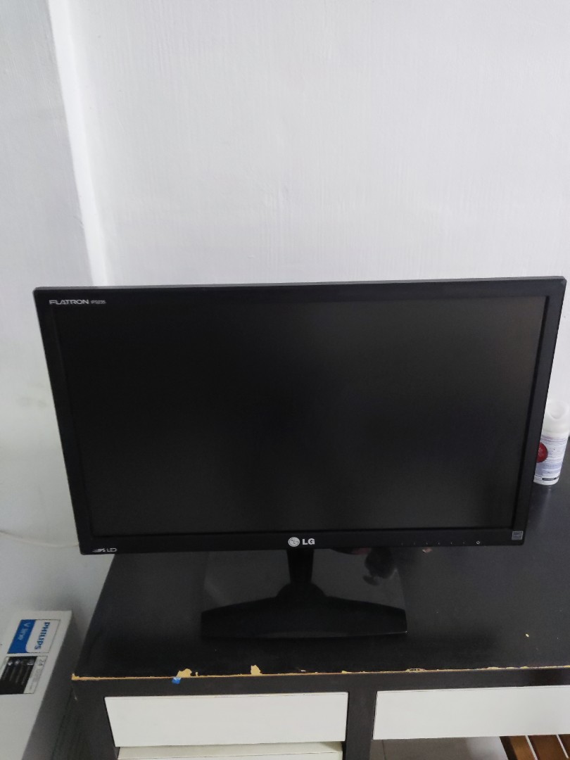 lg IPS235 monitor, Computers & Tech, Desktops on Carousell