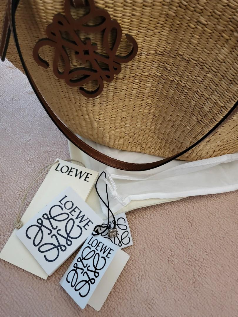 LOEWE small shell basket, Luxury, Bags & Wallets on Carousell