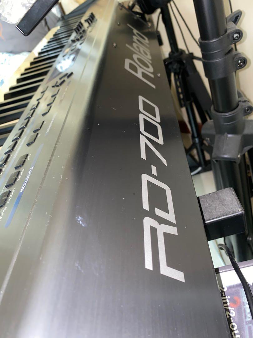 Roland RD 700 Keyboard, Hobbies & Toys, Music & Media, Musical ...
