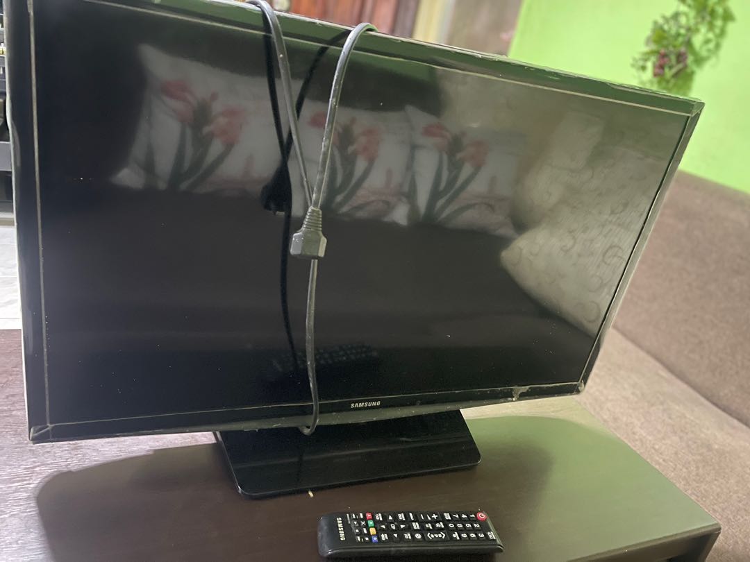 Sony 29inch TV, TV & Home Appliances, TV & Entertainment, TV on Carousell