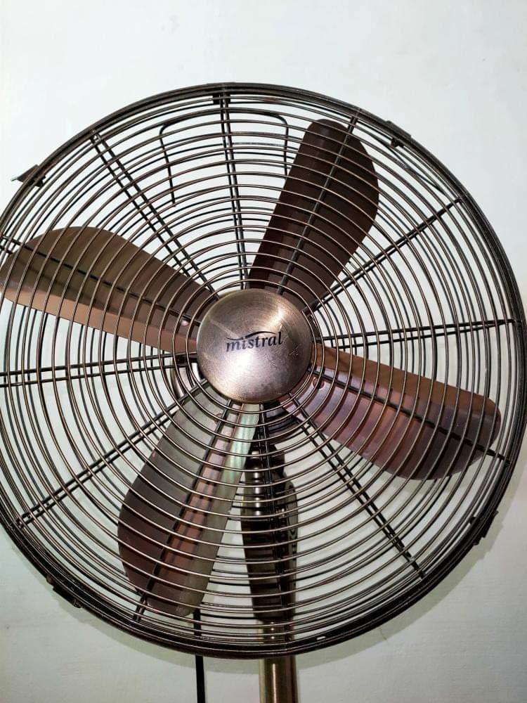 Strong "12 metal , Mistral fan , Mistral antique fan , Mistral vintage ...
