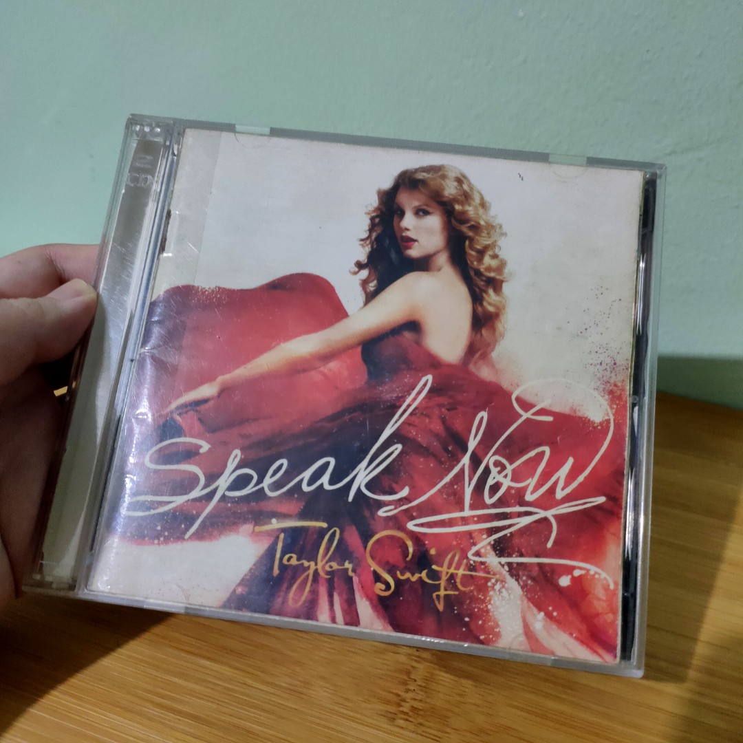 Taylor Swift Speak Now Album (Deluxe Edition), Hobbies & Toys, Music ...
