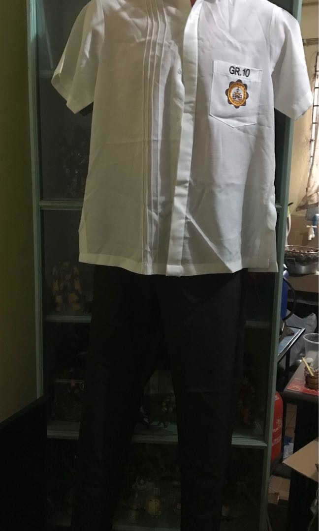 UST Jr & Sr High School Uniform, Men's Fashion, Tops & Sets, Tshirts ...
