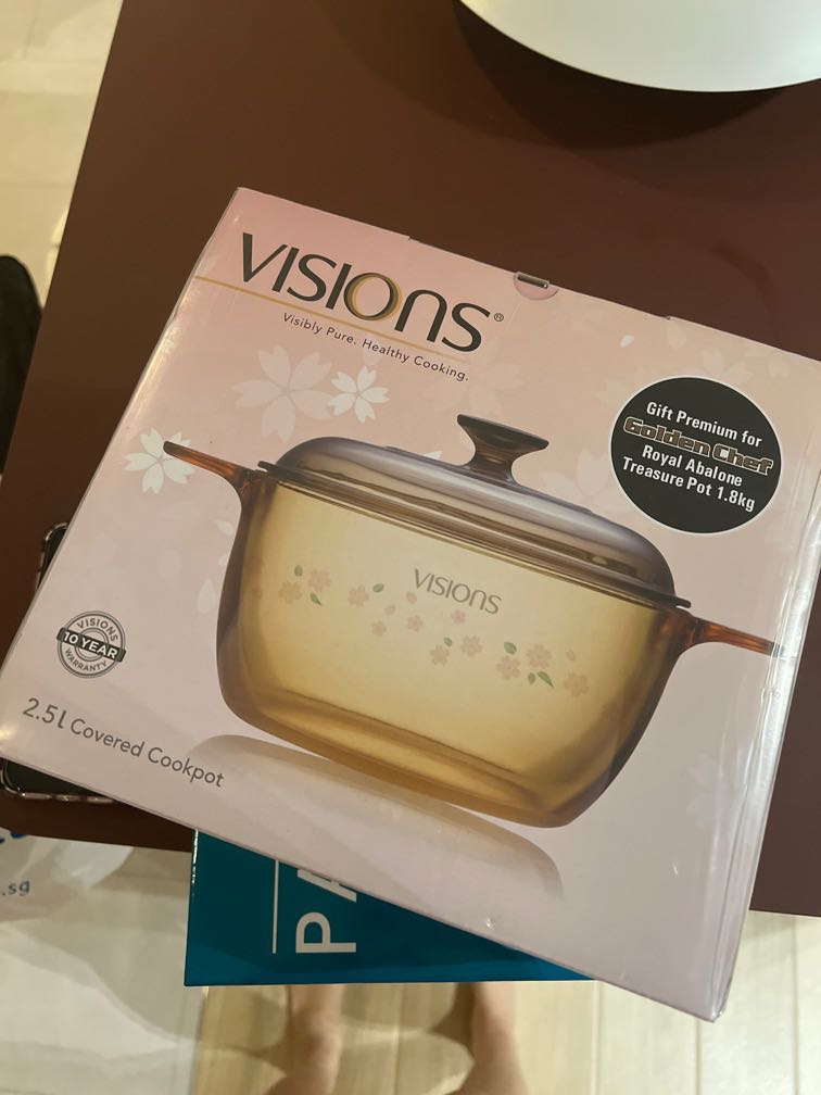 Vision pot 2.5l covered cookpot, Furniture & Home Living, Kitchenware ...
