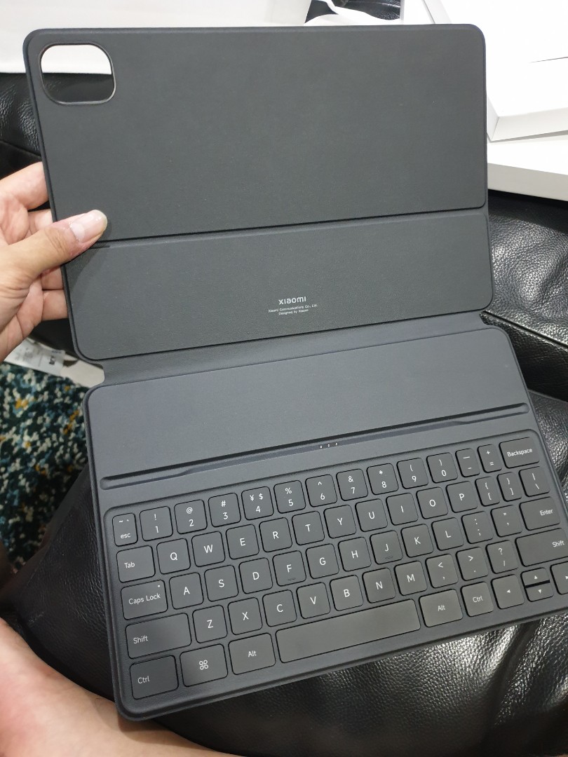 Xiaomi Pad Keyboard Mi Pad 5 Original, Elektronik, Lainnya di Carousell