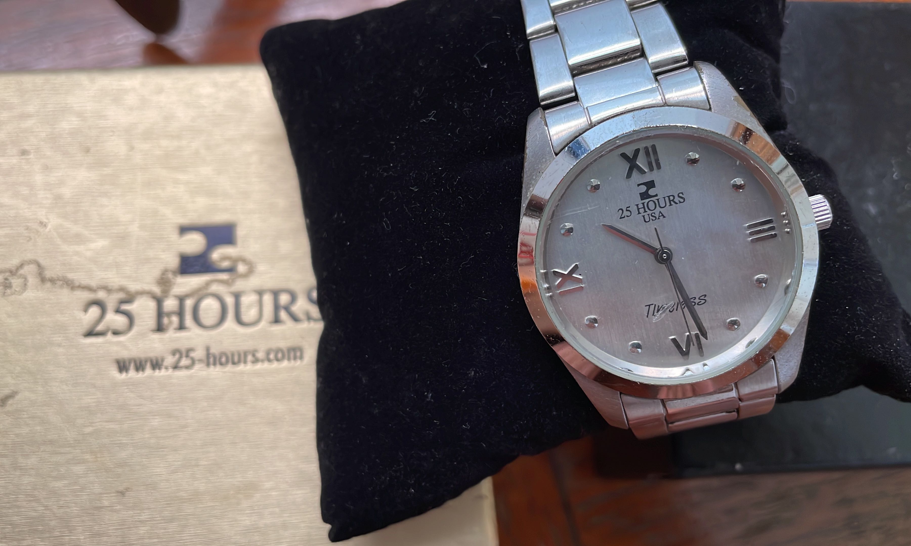 25 hours watch, Luxury, Watches on Carousell